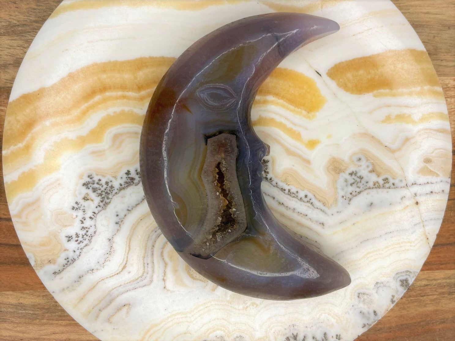 Crescent Moon Agate Crystal Carving – Crystals Melbourne Australia